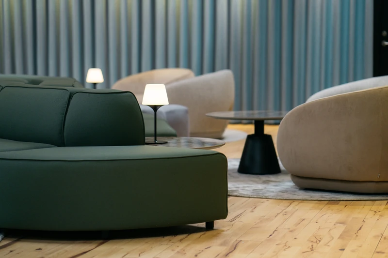 Shared silence, vibrant dialogue: BoConcept transforms an overlooked ...
