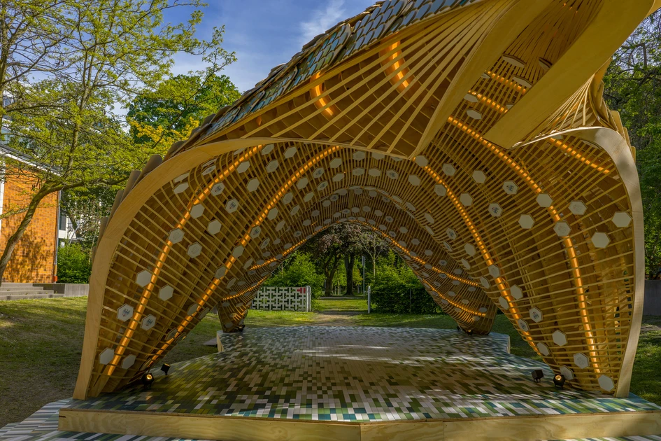 Spanish design pavilion explores reversibility, craft and public space ...