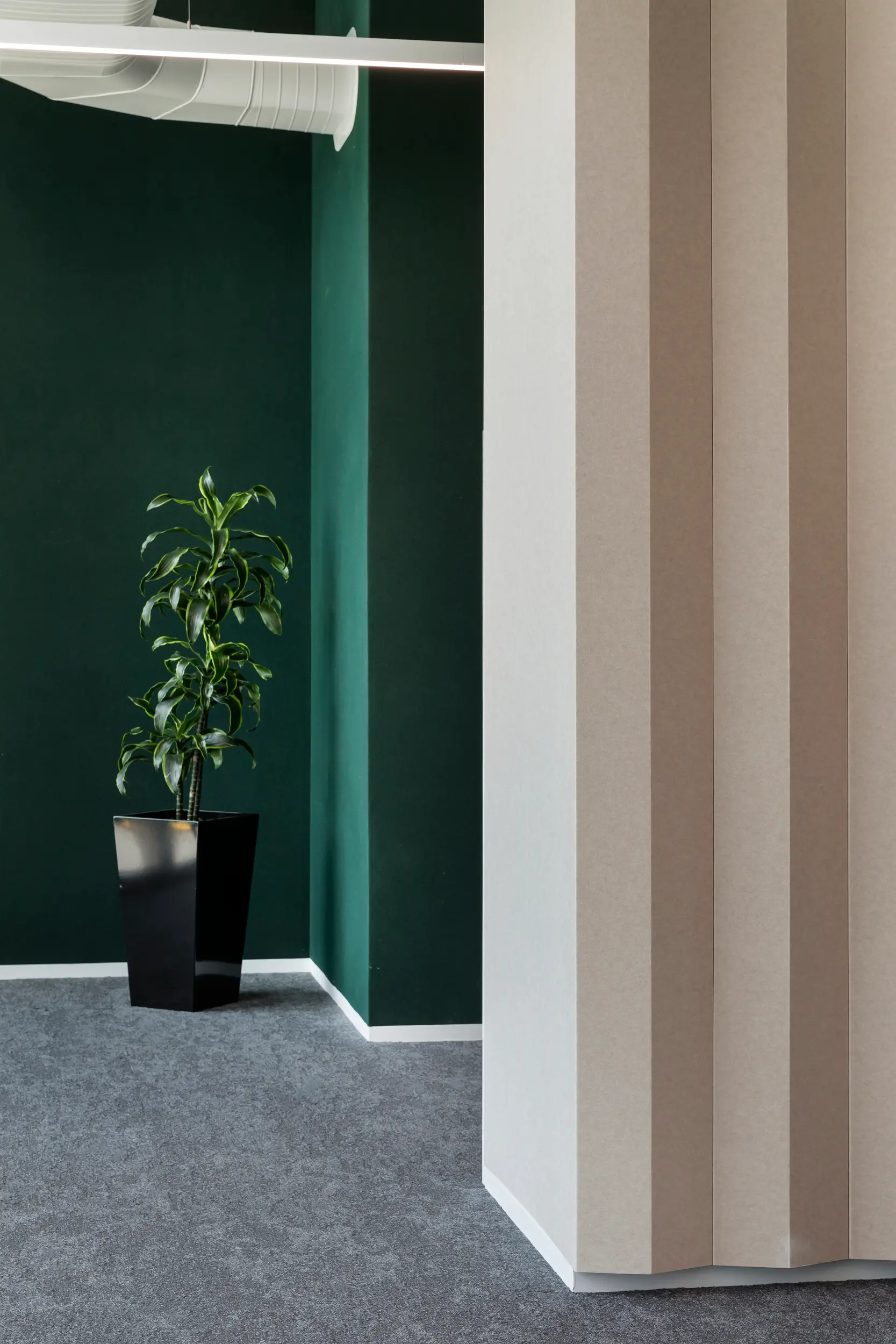 LANES™ - LINEAR ACOUSTIC PANEL - Synthetic panels from Autex Acoustics ...