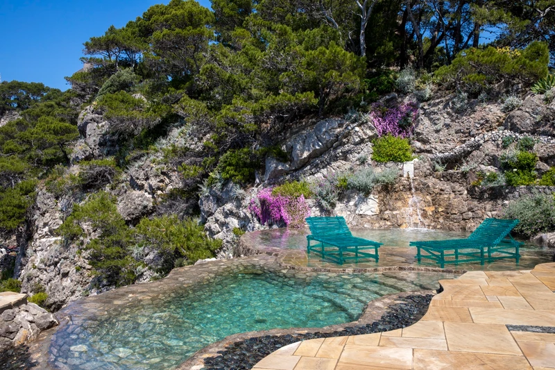 A’mare by Edra: mesmerising furniture inspired by water | Architonic
